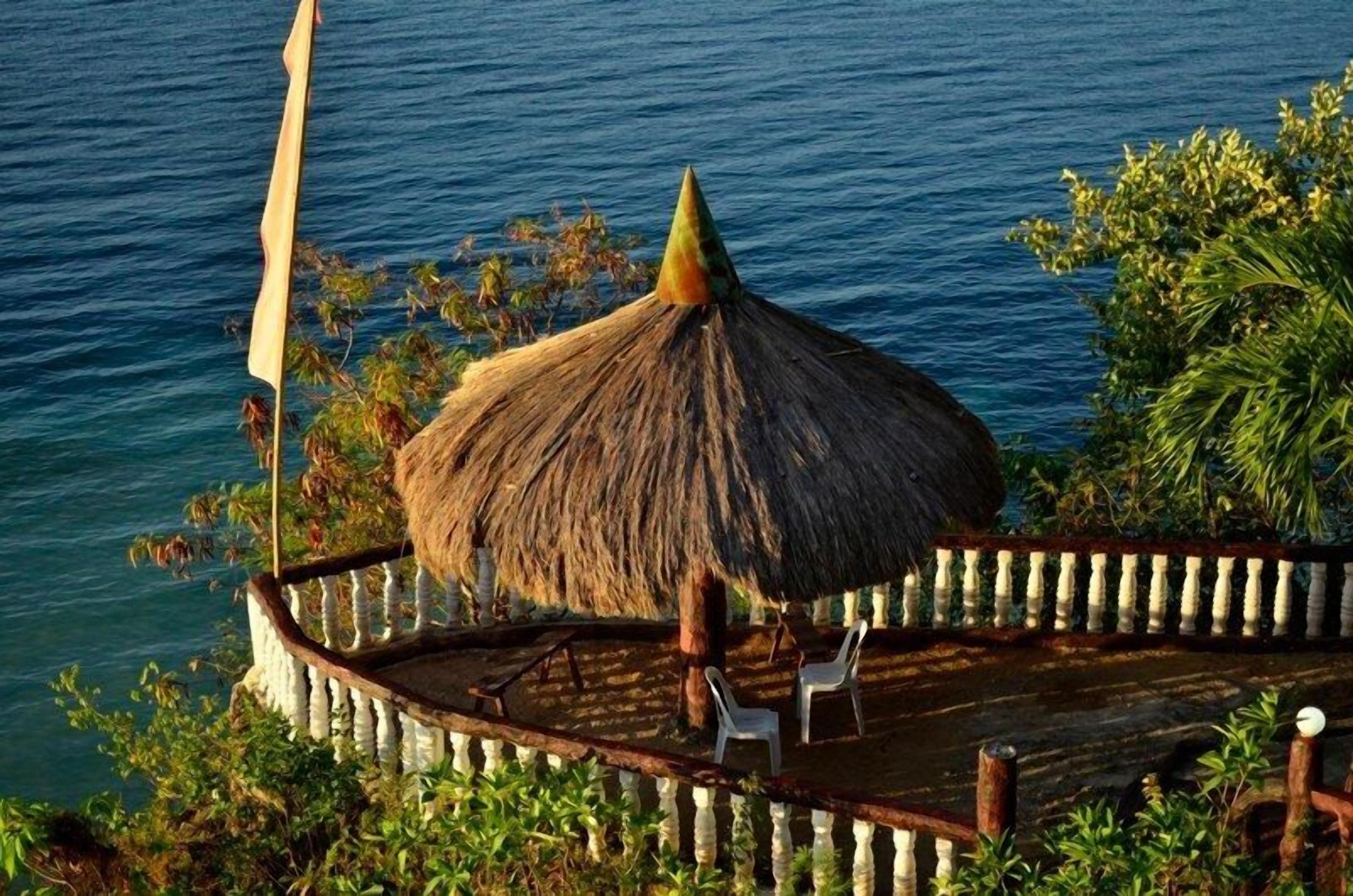 SANTIAGO BAY GARDEN AND RESORT, SANTIAGO (CAMOTES ISLANDS)
